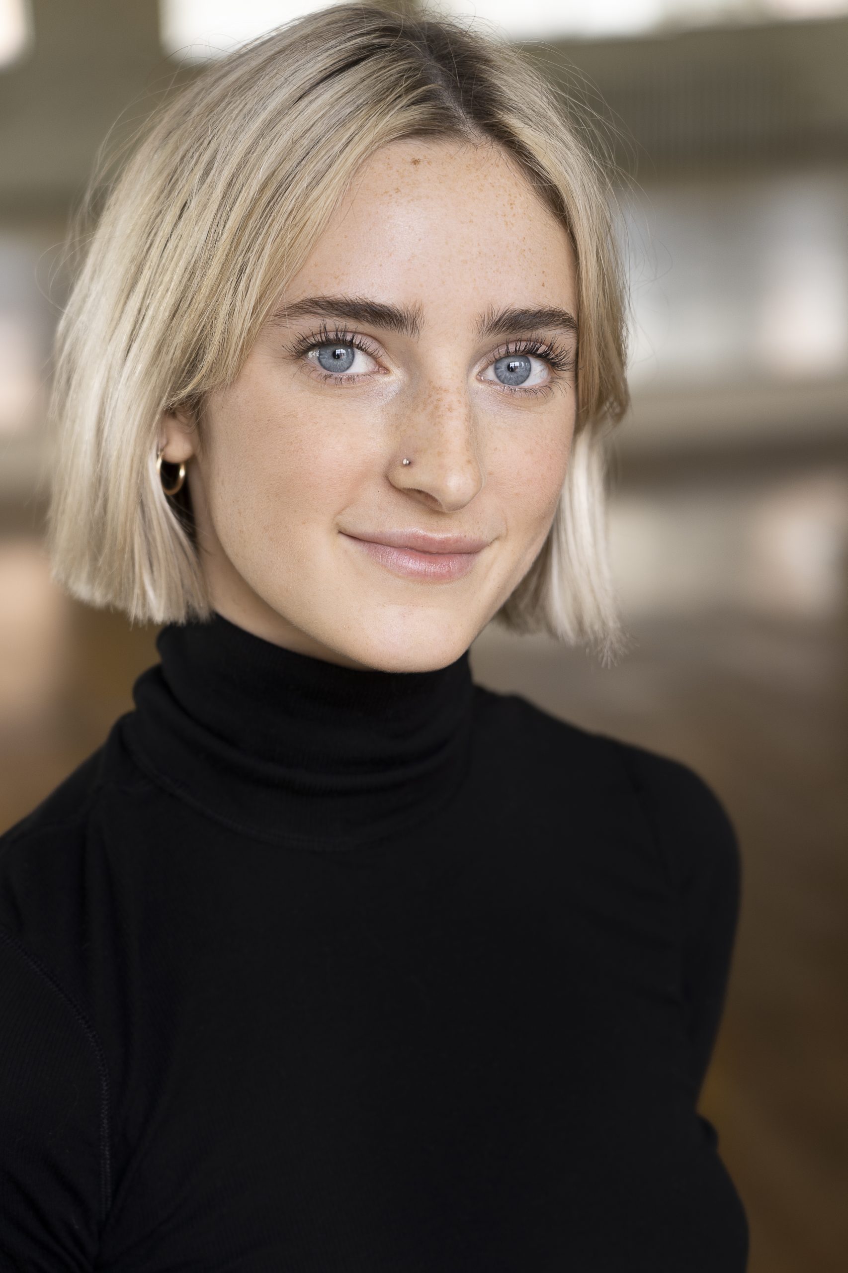 Emma-Lynn Mackay-Ronacher - La Rotonde